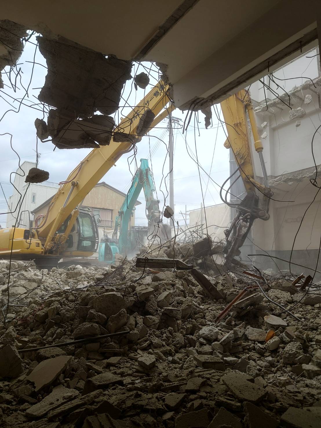 事業内容 - 解体・建設会社VALBO